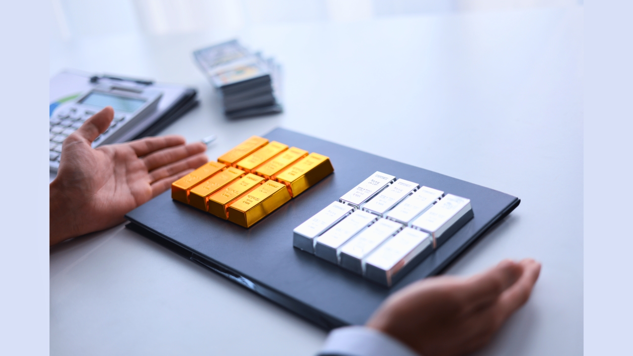 Is Silver Really Decoupling from Gold?