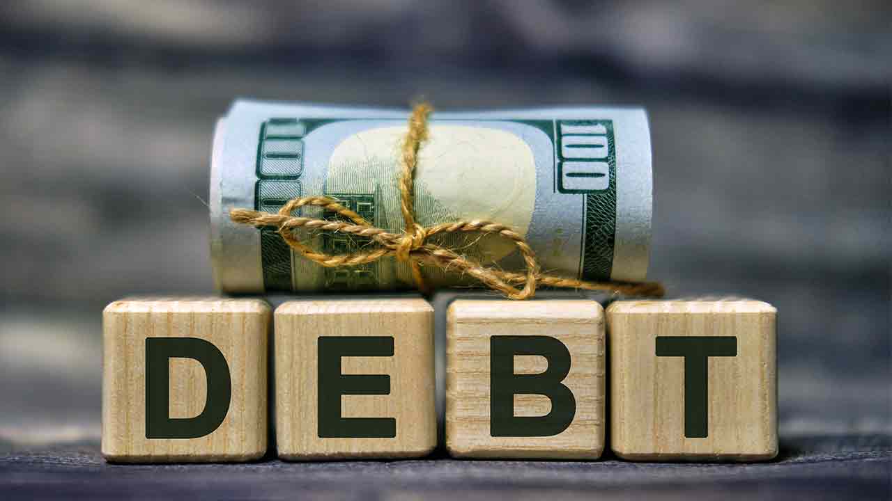Federal Debt Interest Crosses $1 Trillion